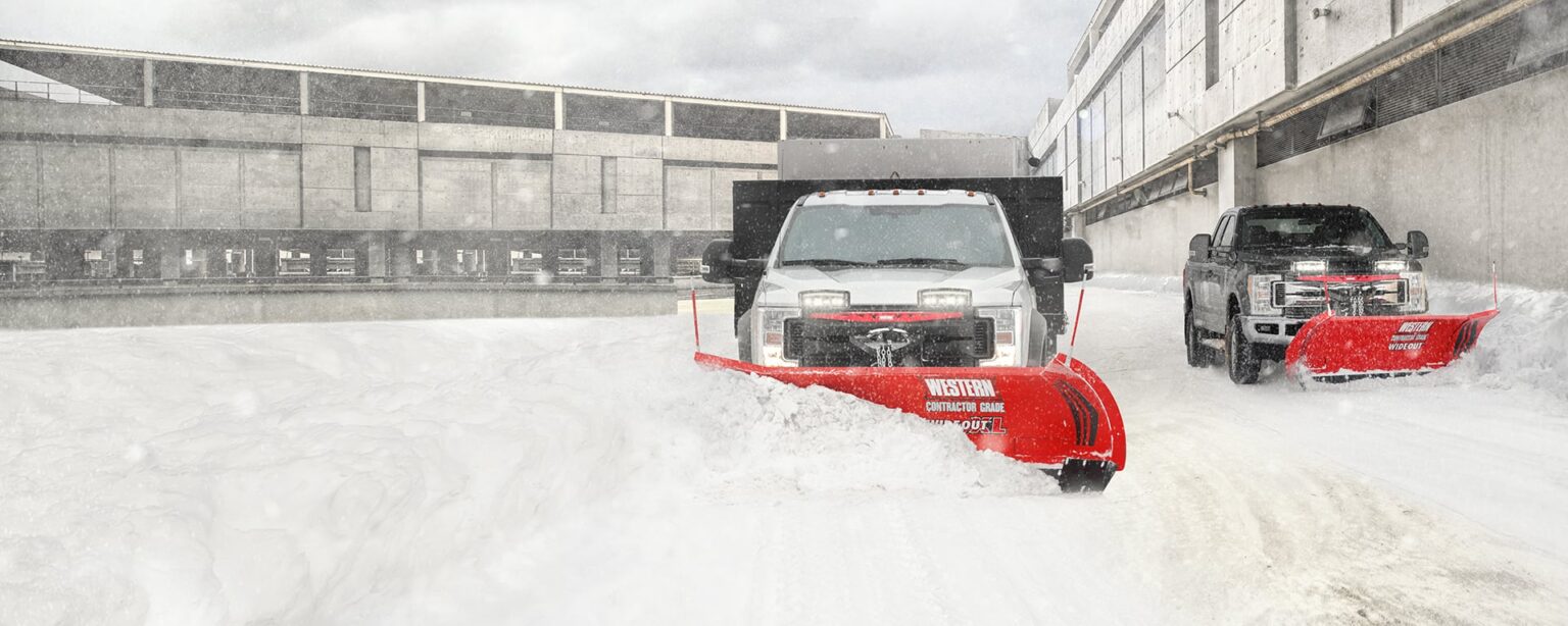 WIDE-OUT™ & XL | Adjustable Winged Snow Plows | WESTERN®