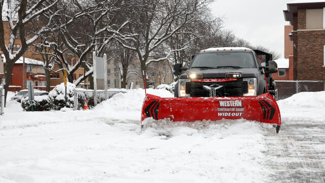 WIDE-OUT™ & XL | Adjustable Winged Snow Plows | WESTERN®