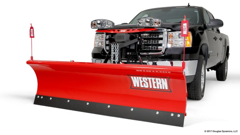 MIDWEIGHT™ Commercial Straight Blade Plow | WESTERN®