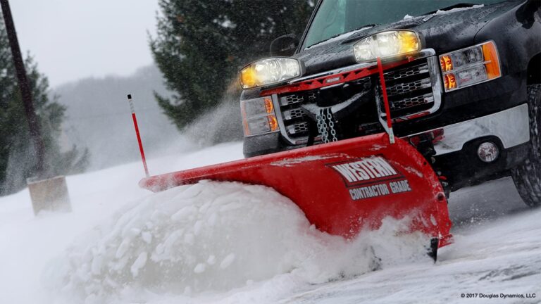 PRO PLUS® Heavy-Duty Commercial Snow Plow | WESTERN®