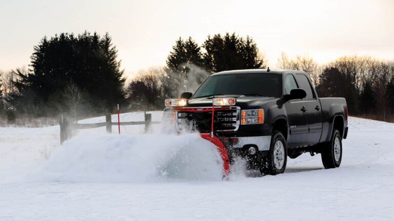PRO PLUS® Heavy-Duty Commercial Snow Plow | WESTERN®