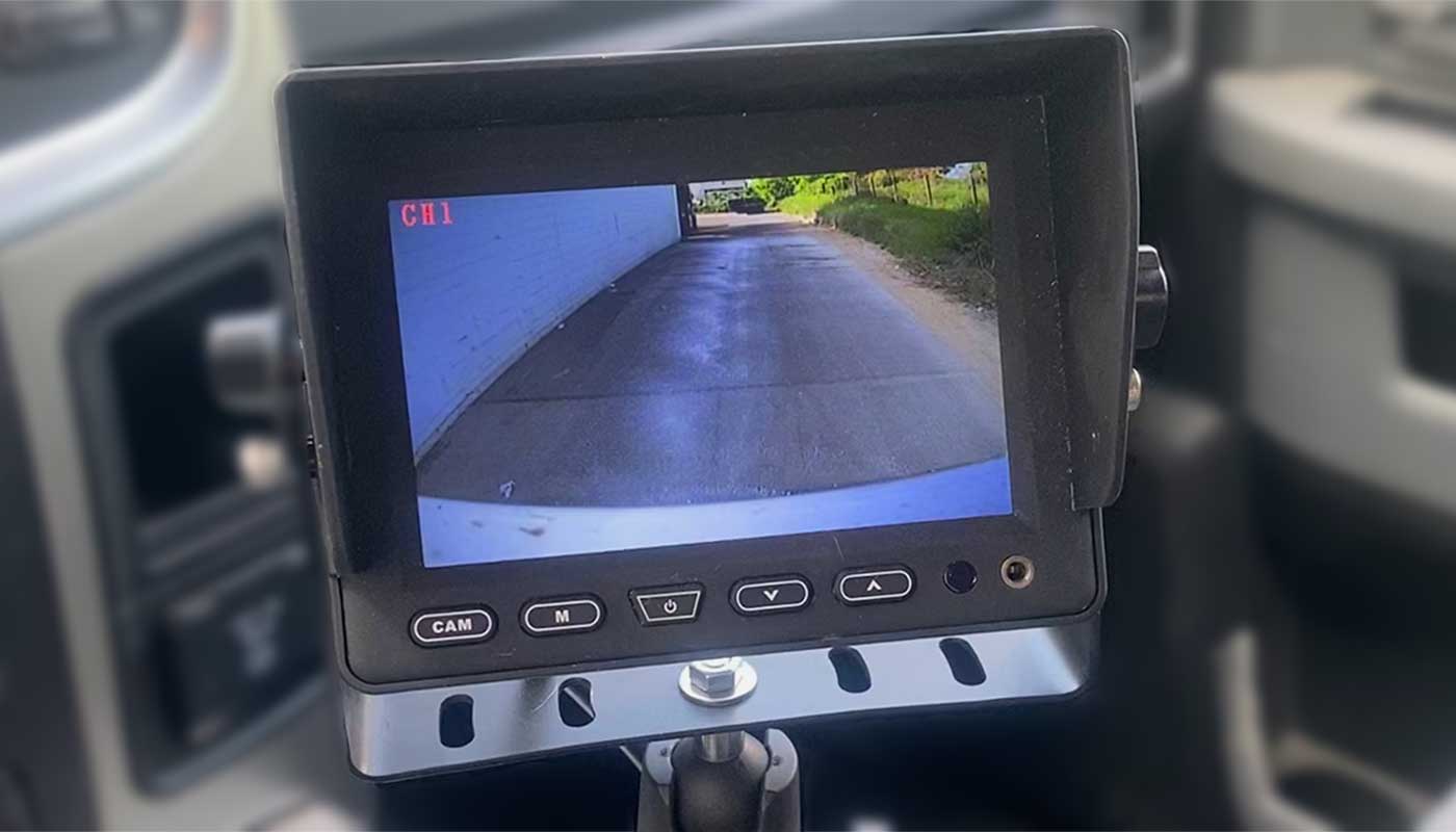 MARAUDER™ Poly Hopper Spreader | WESTERN®