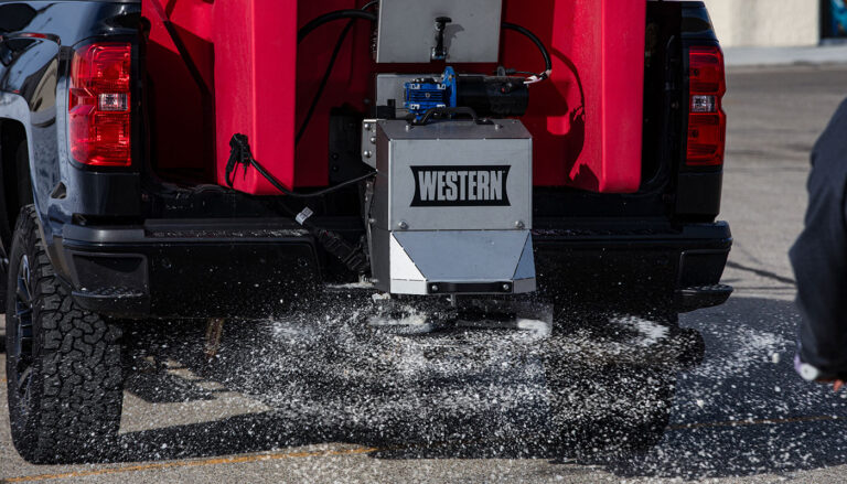 MARAUDER™ Poly Hopper Spreader | WESTERN®