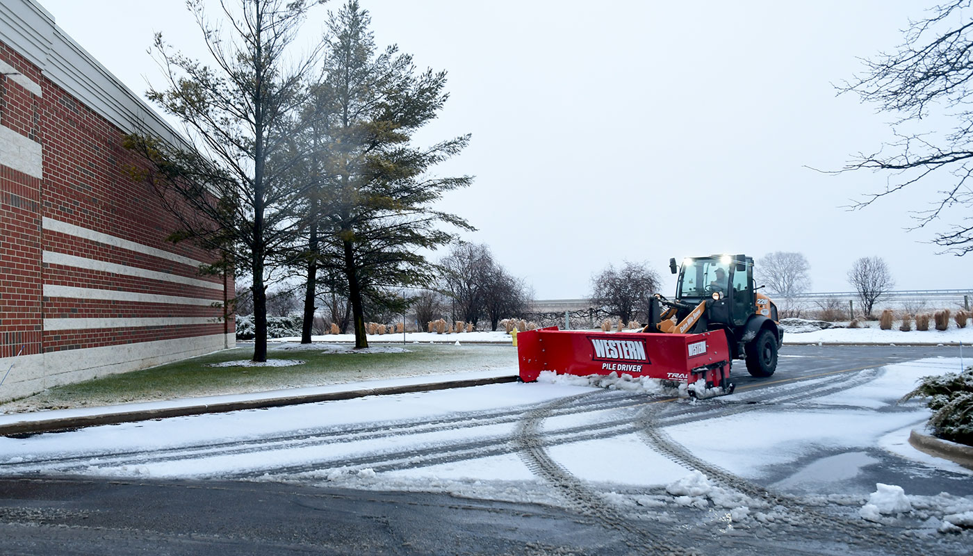 PILE DRIVER™ With TRACE Edge | Pusher Plow | WESTERN