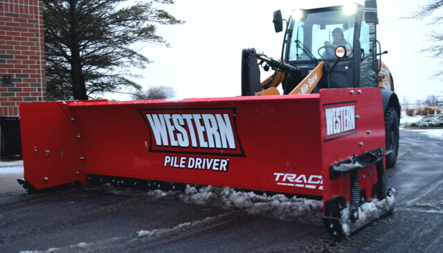 PILE DRIVER™ With TRACE Edge | Pusher Plow | WESTERN