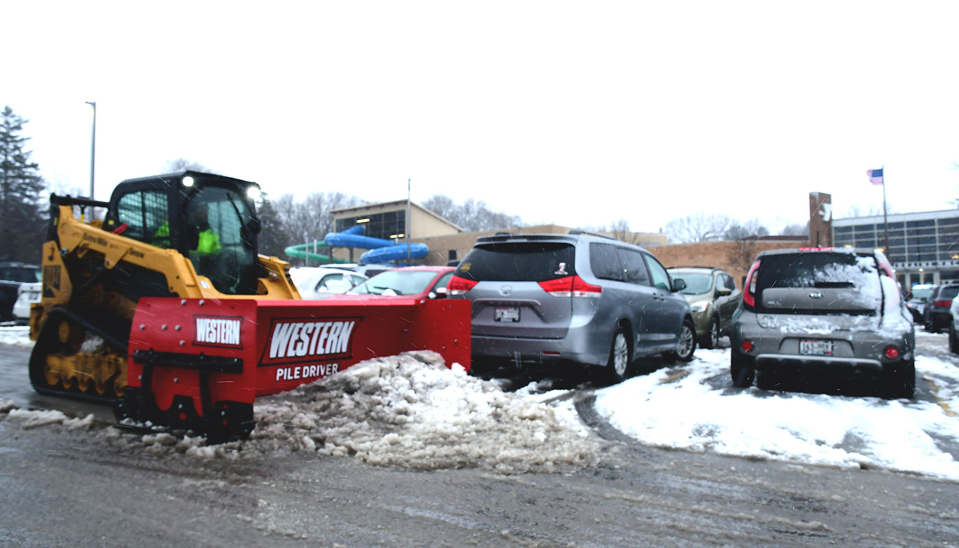 PILE DRIVER™ With TRACE Edge | Pusher Plow | WESTERN