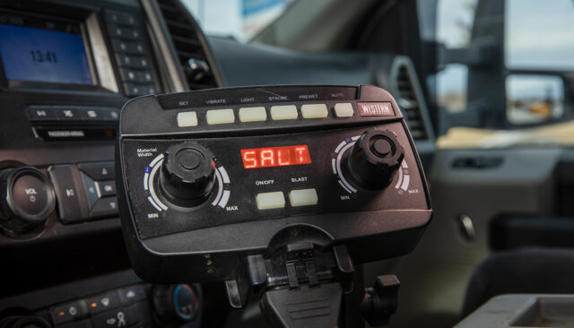 Auto Speed Control - All FLEET FLEX Spreaders | WESTERN